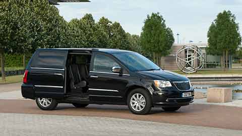 VW Routan - Infos, Preise, Alternativen - AutoScout24